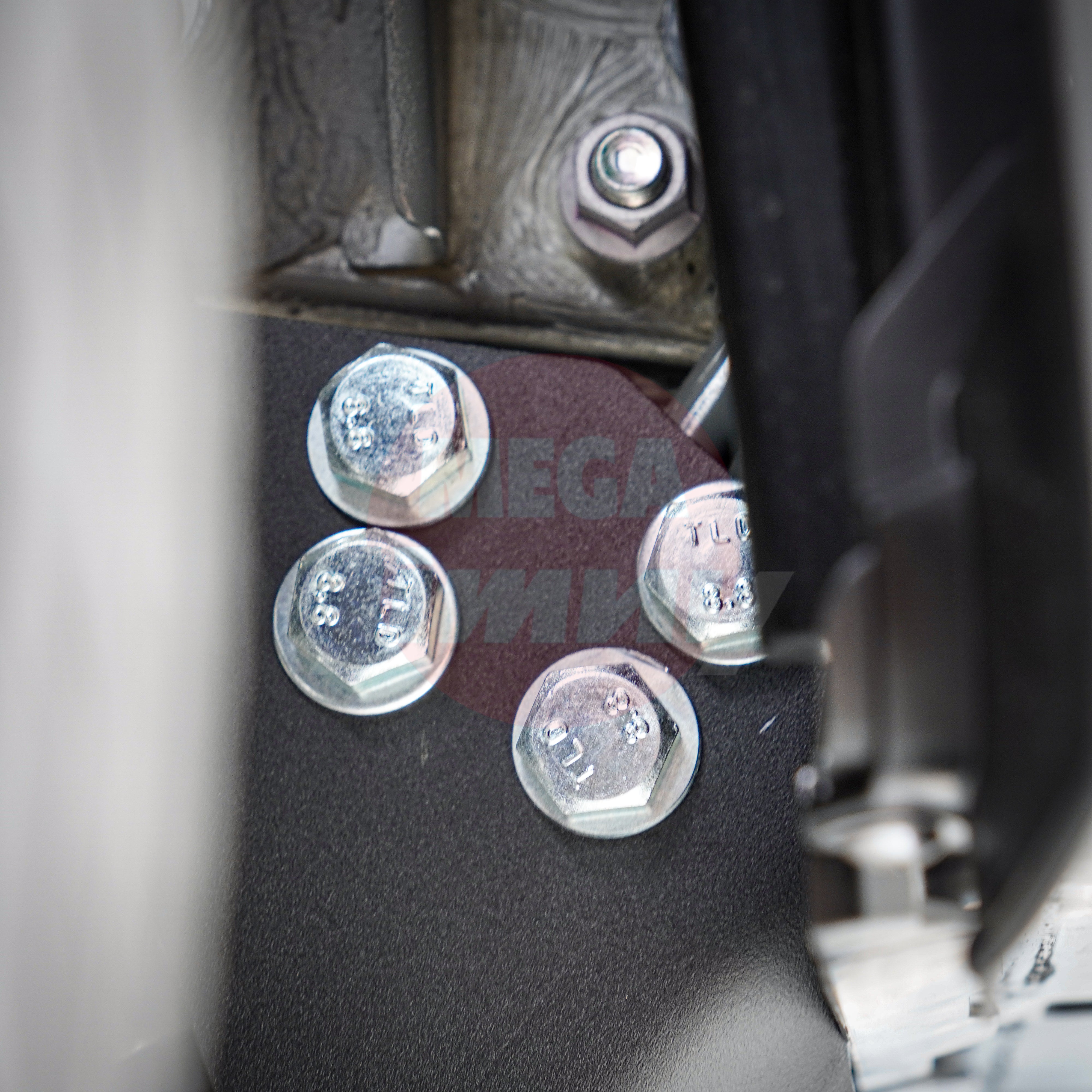 MG-X Front Bolt-on Recovery Point Pair (JB74/JC74 Jimny) – Mega Jimny ...